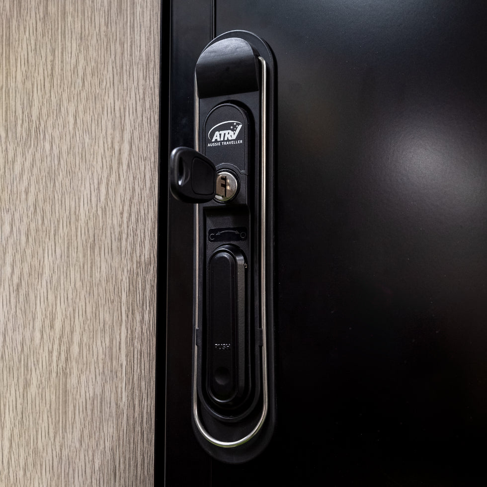 DCE Caravan Doors – Aussie Traveller