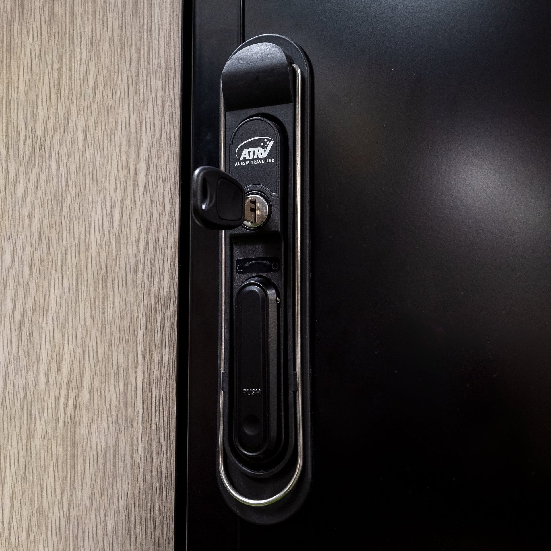 DCE Caravan Doors – Aussie Traveller