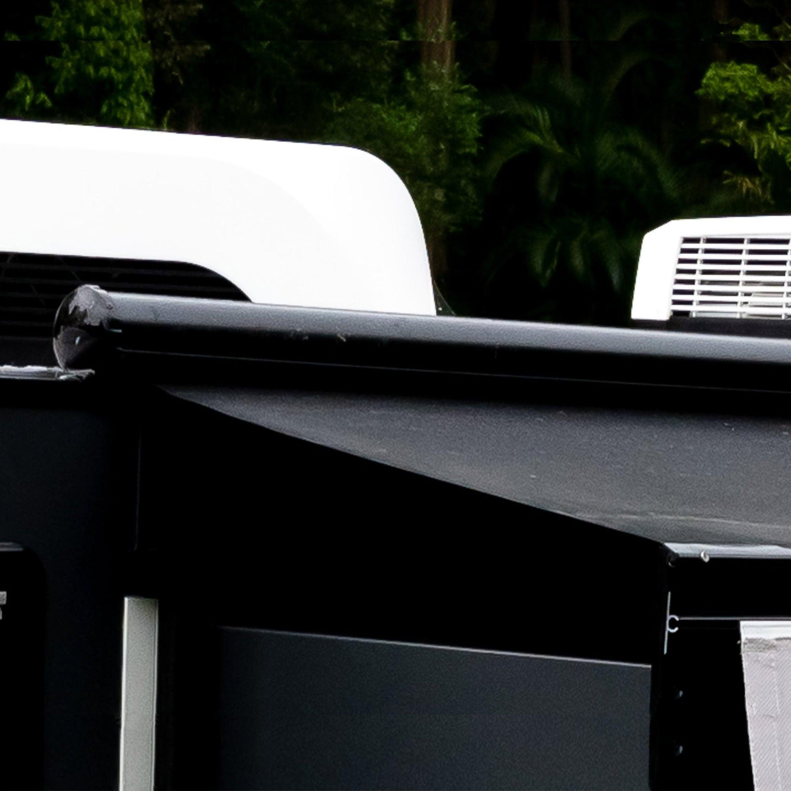 Slide-Out & Window Awnings – Aussie Traveller