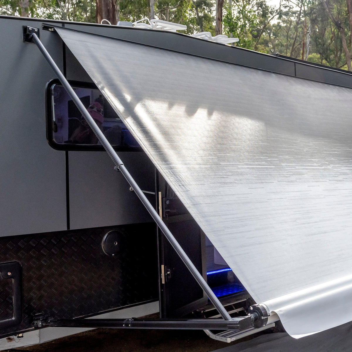 Tourer Awning – Aussie Traveller