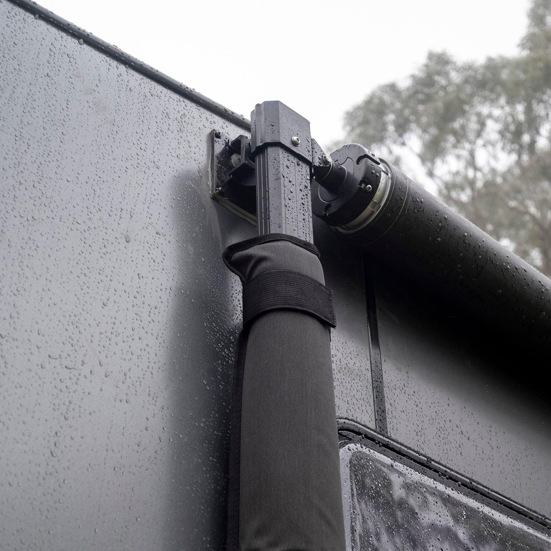 Tourer Awning – Aussie Traveller